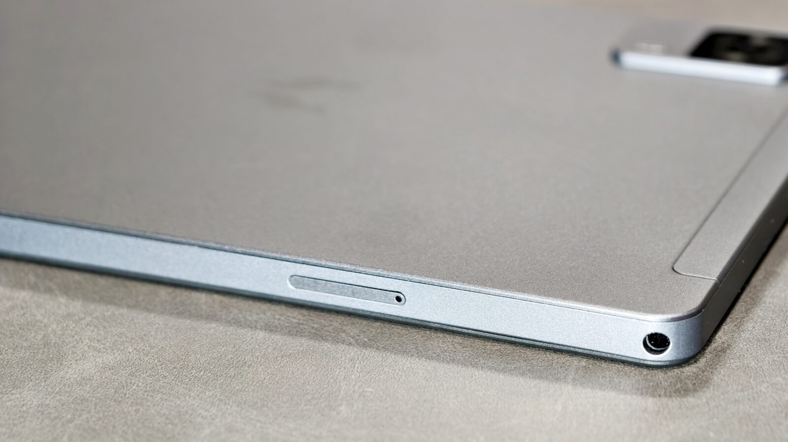 【Headwolf FPad 7 レビュー】2.5K解像度ディスプレイと高性能SoCを搭載したコンパクトで使いやすい8.4インチタブレット ...