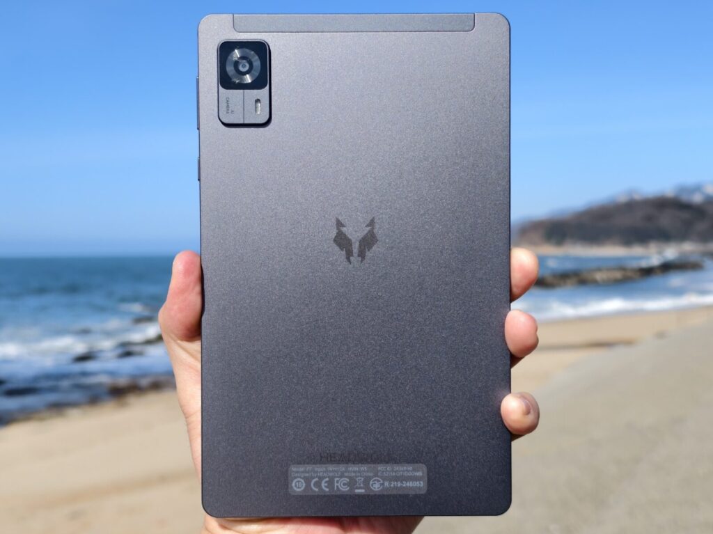 【Headwolf FPad 7 レビュー】2.5K解像度ディスプレイと高性能SoCを搭載したコンパクトで使いやすい8.4インチタブレット - ガジェチェス NEO